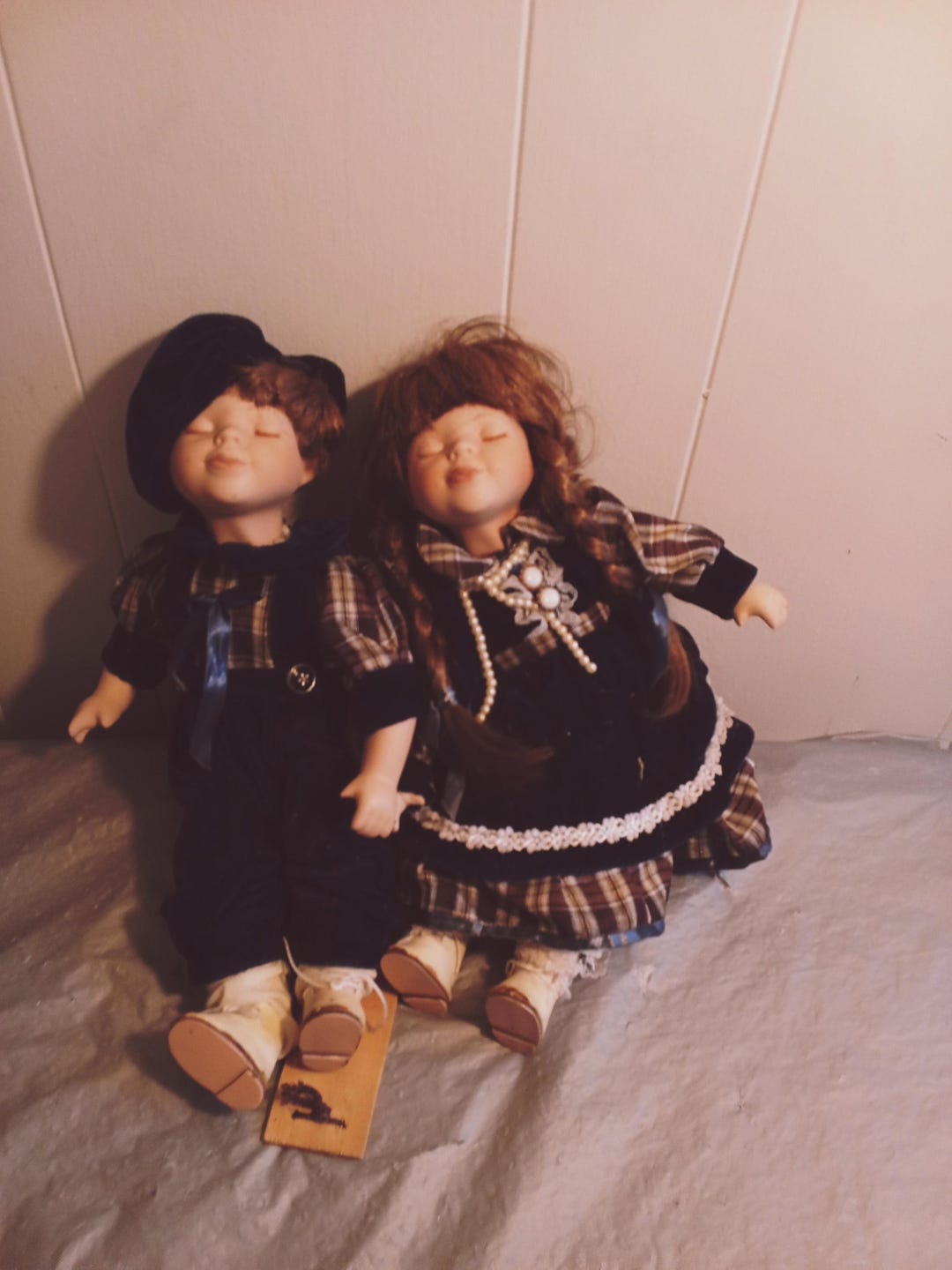 Cathay Collection Kissing Boy & Girl on Swing Porcelain Dolls, Read ...