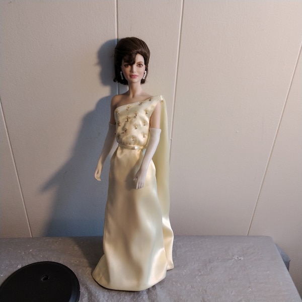 Franklin Mint Jackie Kennedy Porcelain Dolls - Etsy