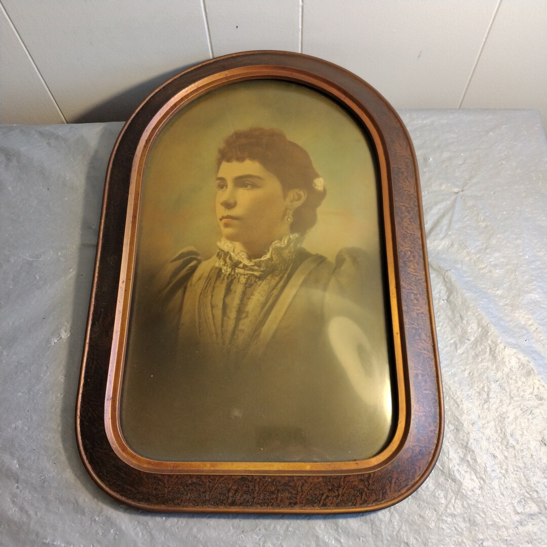 Large Antique Convex Bubble Glass Frame With Photograph - Etsy