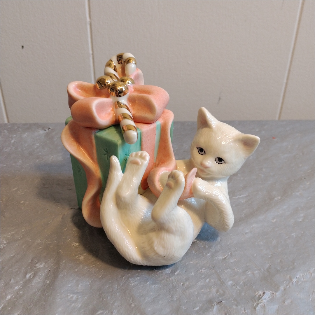 Vintage Lenox Cat Figurine, Lenox Christmas Cat Figurine, Lenox ...