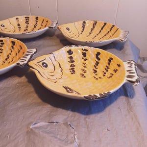 4 Vintage Holland Mold Fish Plates - Etsy