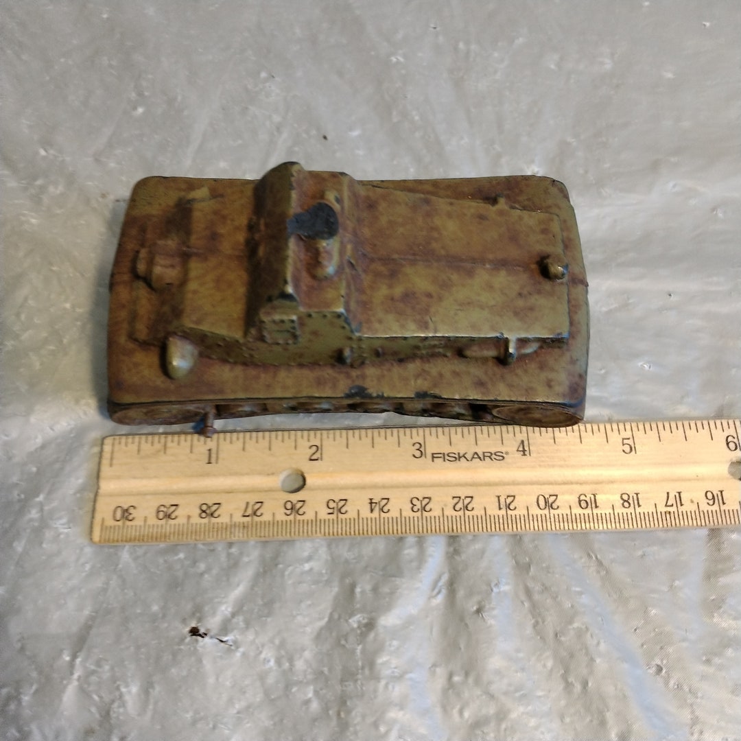 Antique Aub-rubr Auburn Metal Toy Tank - Etsy