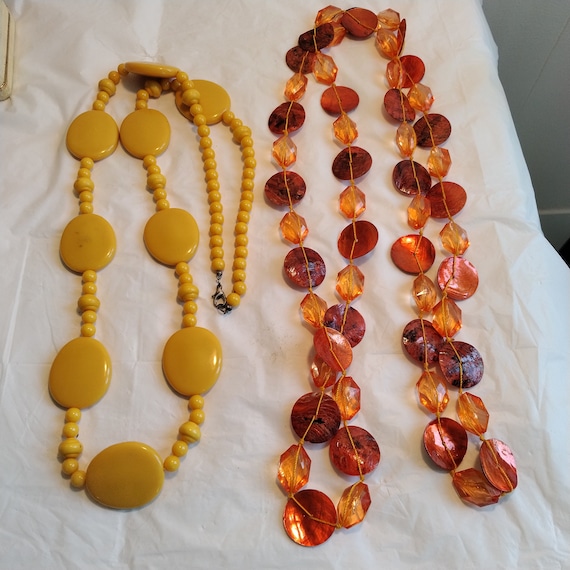 2 Vintage Plastic Bead Shell Necklaces, Yellow Orange… - Gem