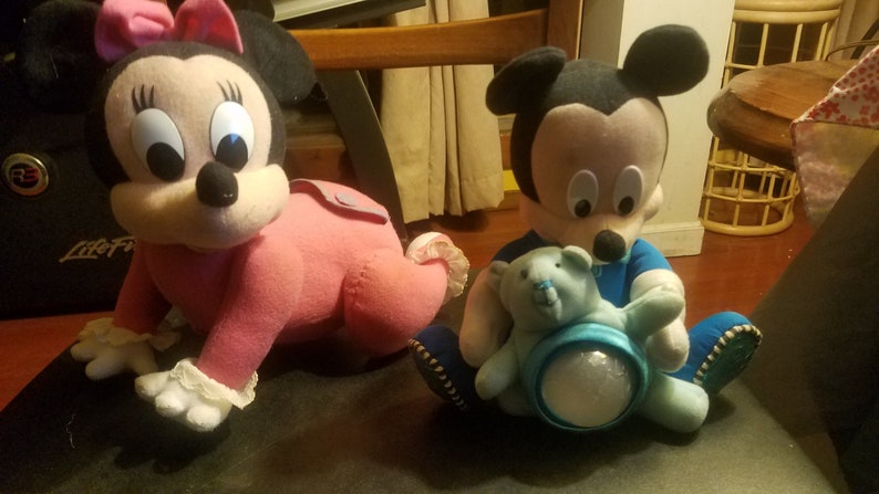 1995 Mattel Disney Crawling Minnie Mouse and 2001 Fisher Price Dream ...