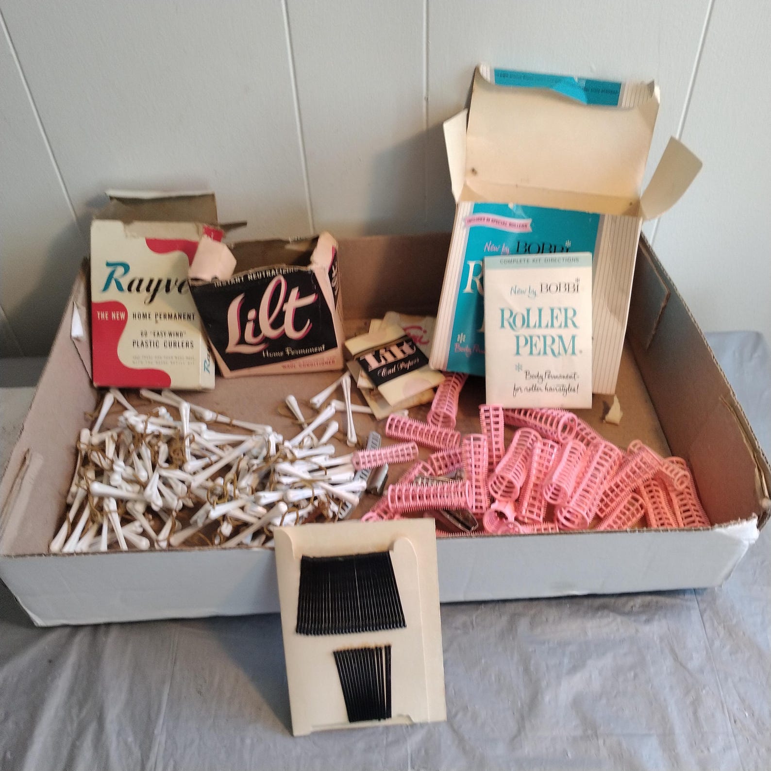 Lot Assorted Vintage Hair Perm Rollers Curlers & Bobby Pins, Read ...