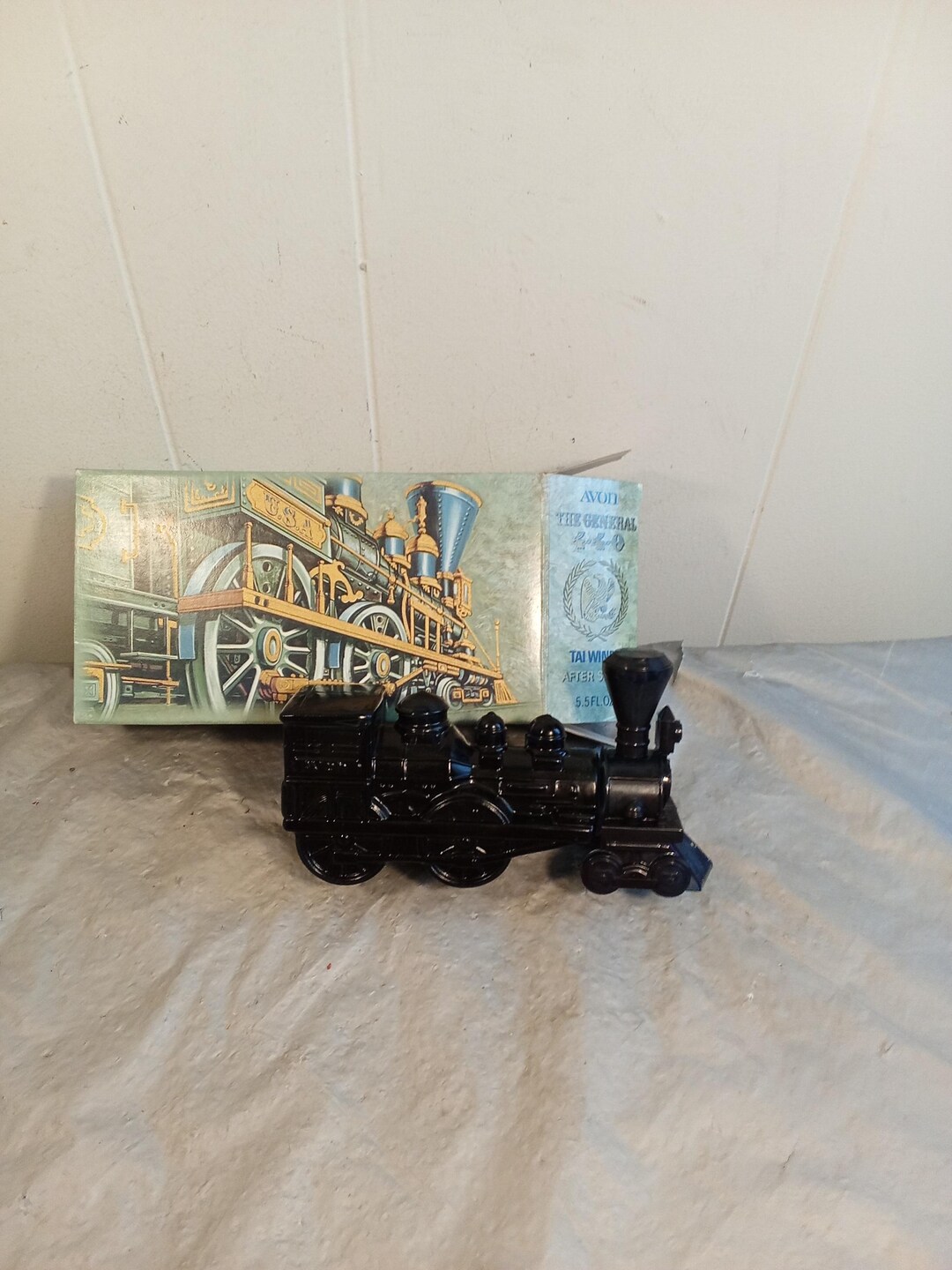 Full Vintage Avon Train the General Decanter, Tai Winds After Shave 5.5 ...