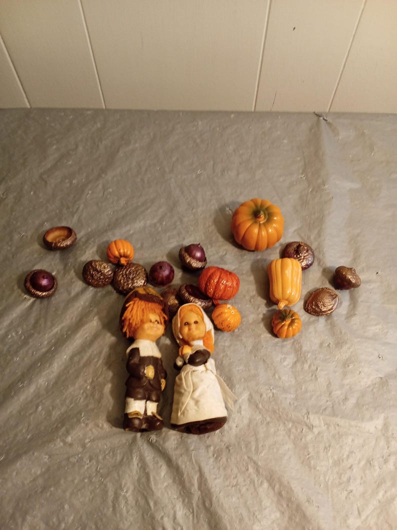 Vintage Rubber Pilgrim Dolls & Plastic Pumpkin Acorn Pieces, Fall ...