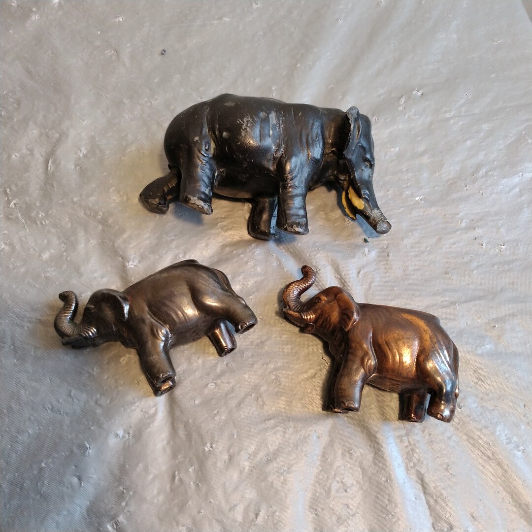 3 Vintage Metal Mini Elephant Figurines Trunk up Tusks - Etsy