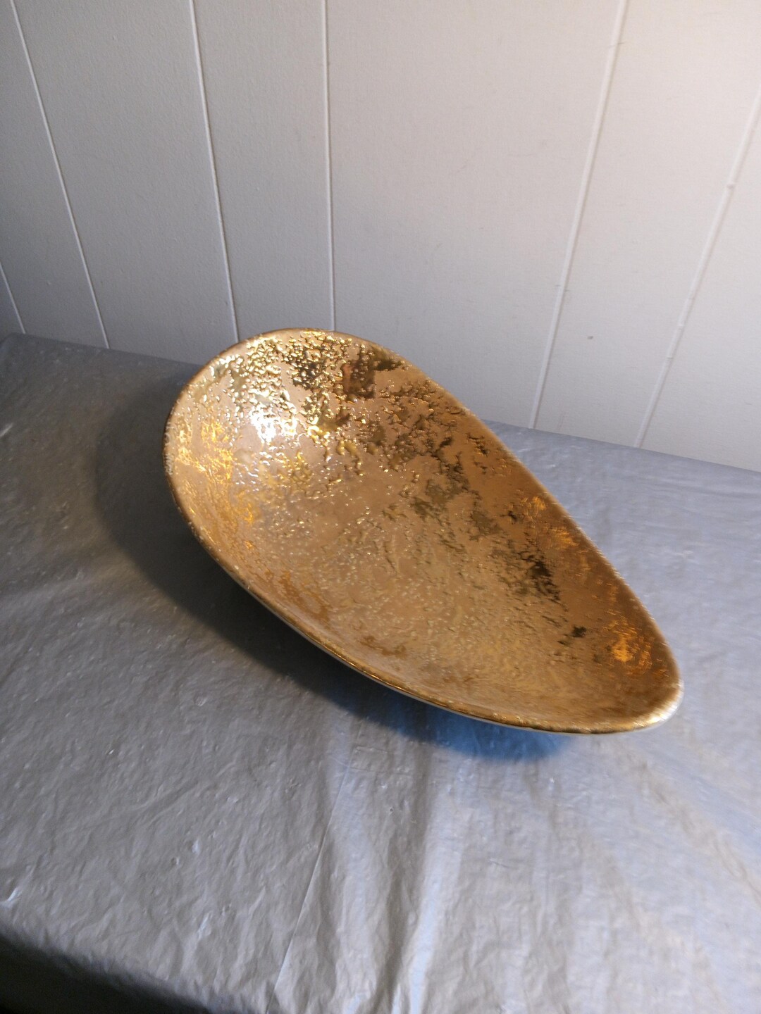 Large Vintage Gold Encrusted Teardrop Bowl - Etsy