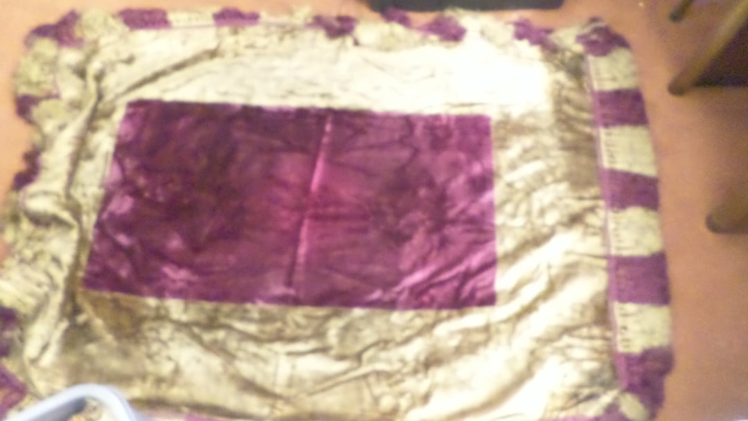 Vintage Olive Green & Purple Velvet Throw, Table Cloth, Altar Cover ...