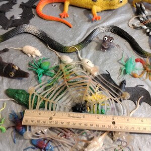 1980s 90s Lot Vintage Toys Dinosaur Bat Rubber Snake Spider Alligator ...
