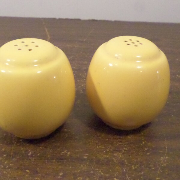 Salt and Pepper Shakers - Etsy