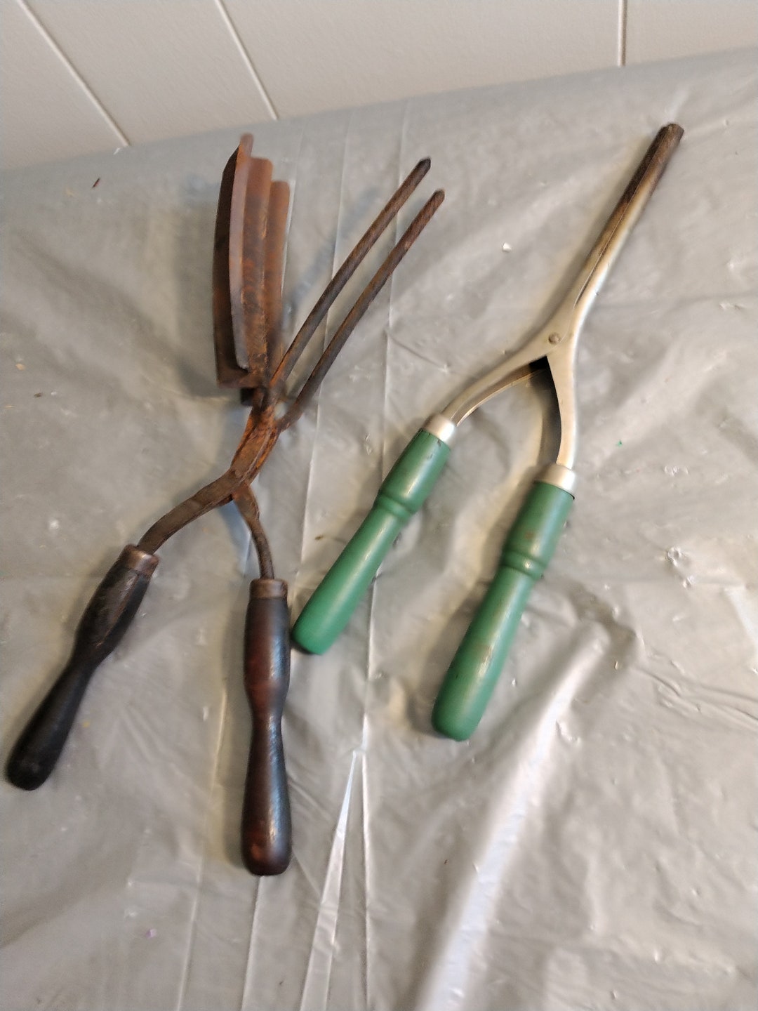 Primitive Hair Crimper & Curling Iron - Etsy