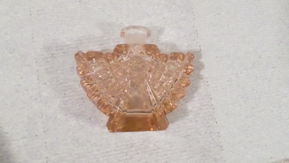 Vintage pink perfume bottle - Gem