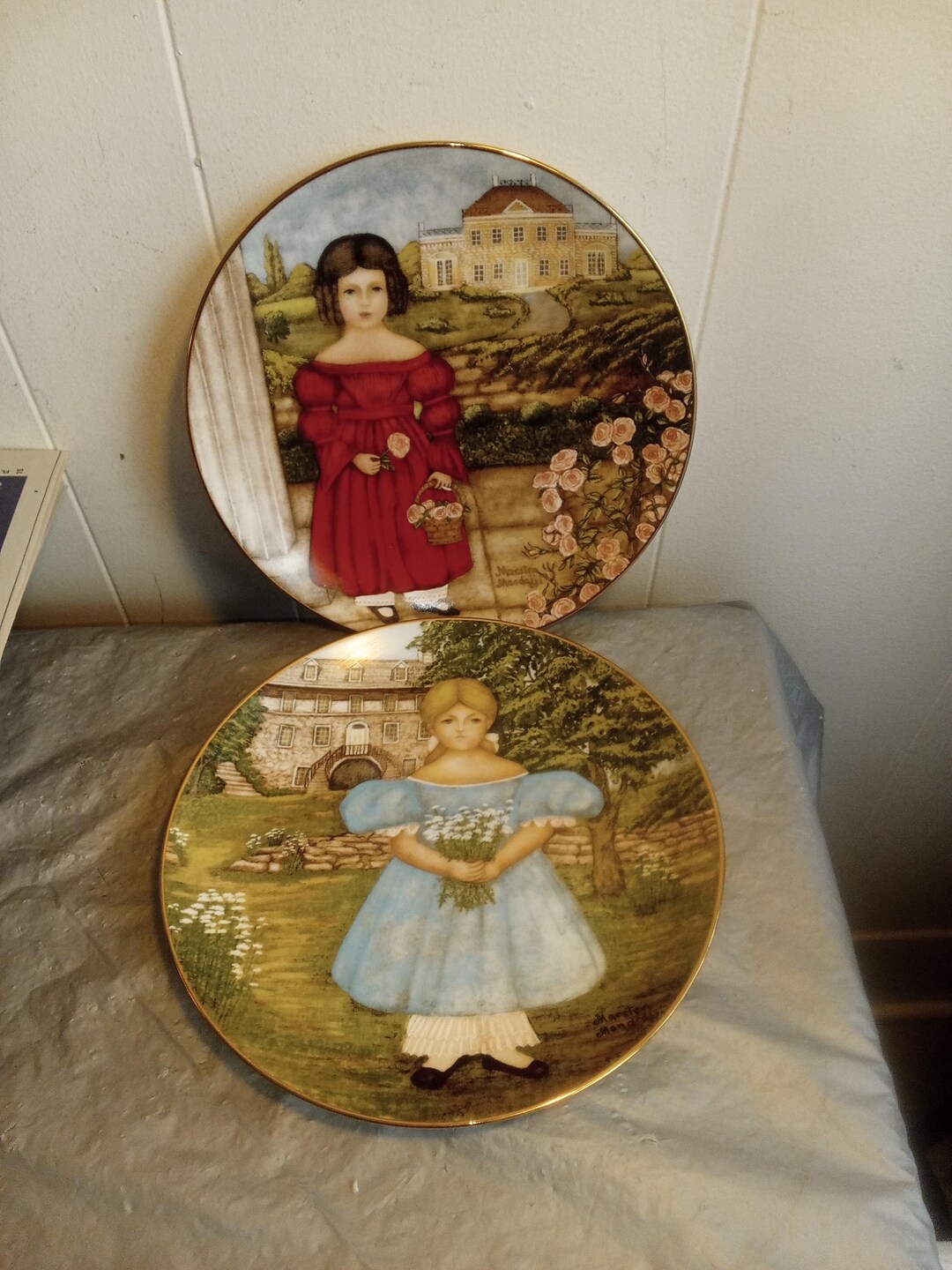 2pc 1980s Knowles Ann by the Terrace Plate & Avigail in the Rose Garden ...