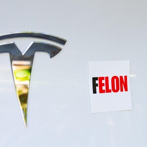 FELON Vinyl Sticker – 2x2 Inch Anti-elon Musk Decal, Political Protest ...