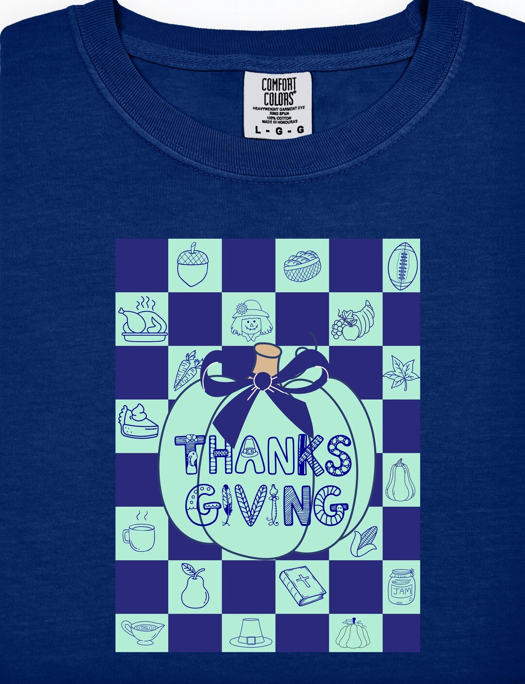 Thanksgiving Pumpkin and Bow - Retro Checkered Graphic Filled With All ...
