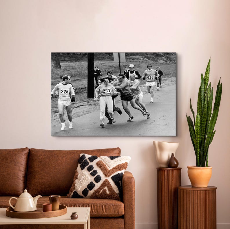 First Female Marathon Runner Poster, Kathrine Switzer Print, First ...