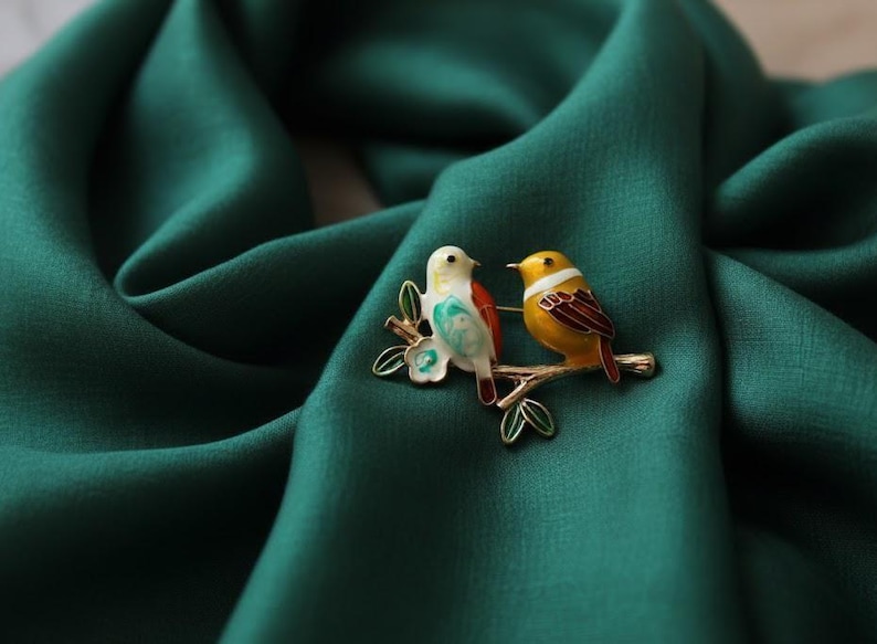 Vintage Style Enamel Song Birds Brooch Pin - Gold Filled Songbirds on ...
