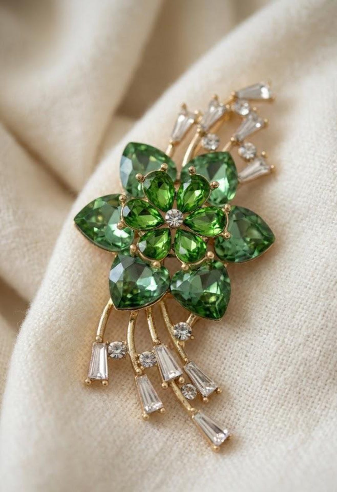 Vintage Style Green Crystal Flower Brooch, Emerald Green Floral Pin, - Etsy