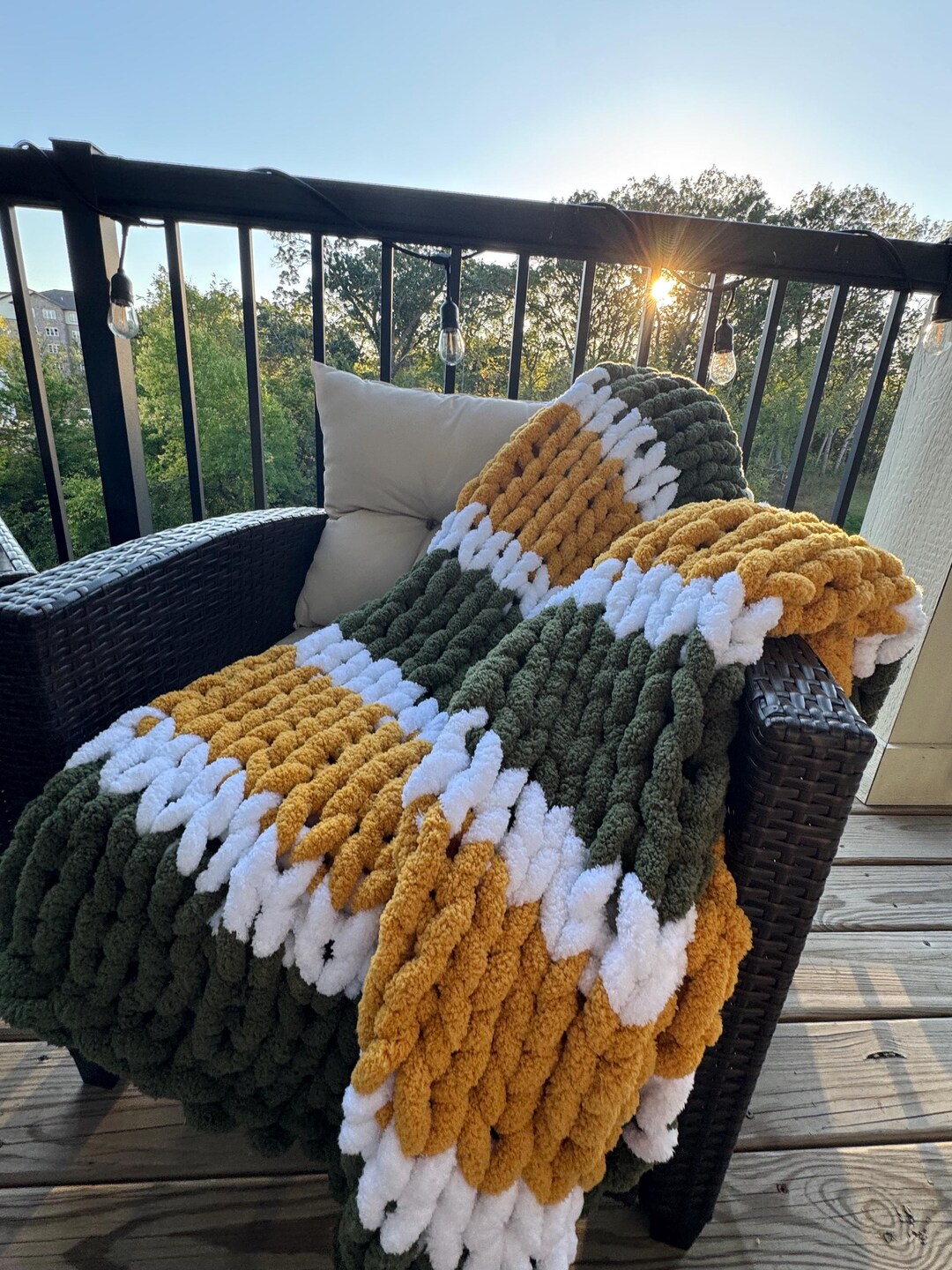 Custom Team Color Blanket, Chunky Knit Sports Fan Throw, Game Day Gift ...