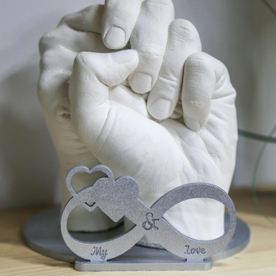 Hand Casting Kit for Couples – DIY Plaster Hand Mold With Custom Name ...