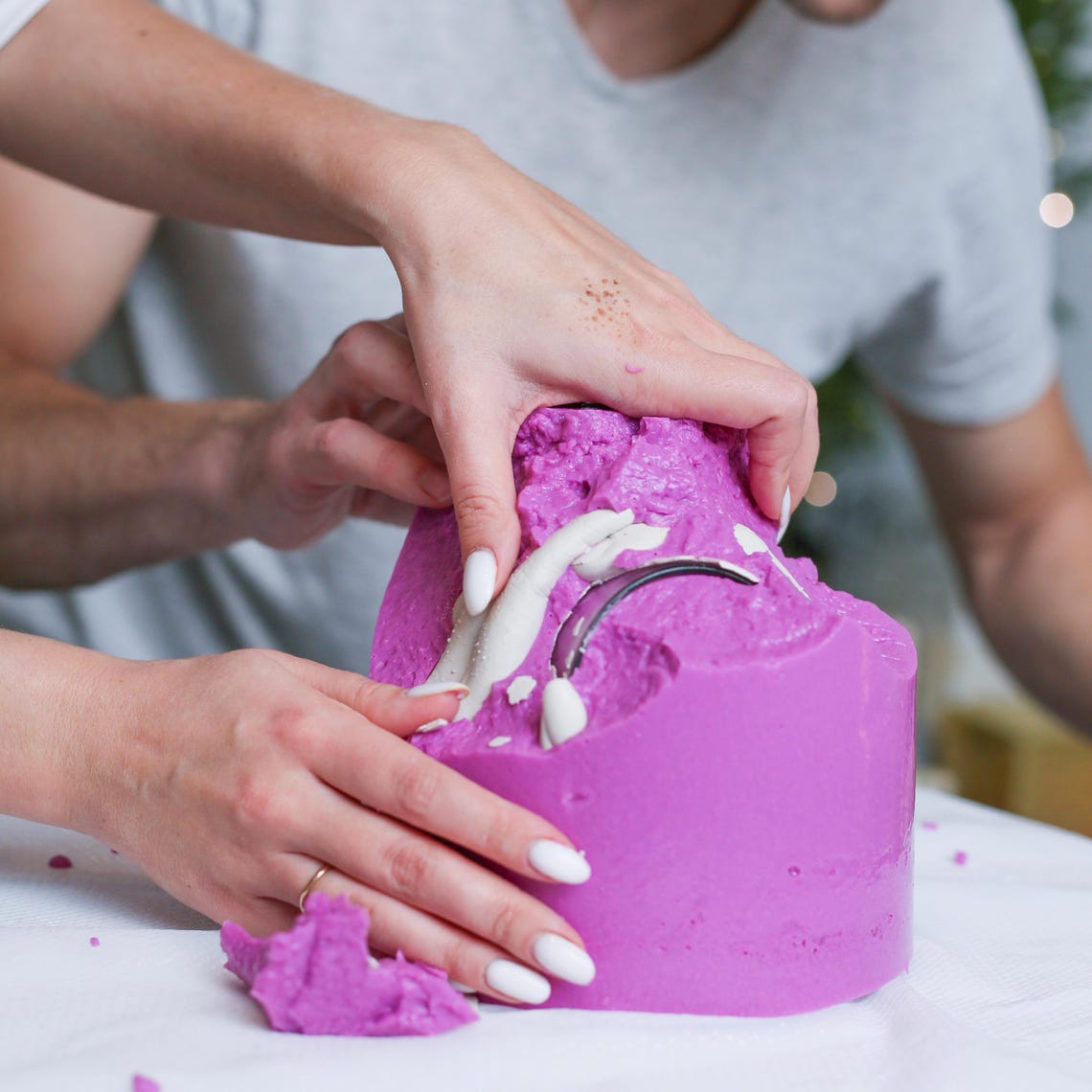 Hand Casting Kit for Couples – DIY Plaster Hand Mold With Candle - Etsy