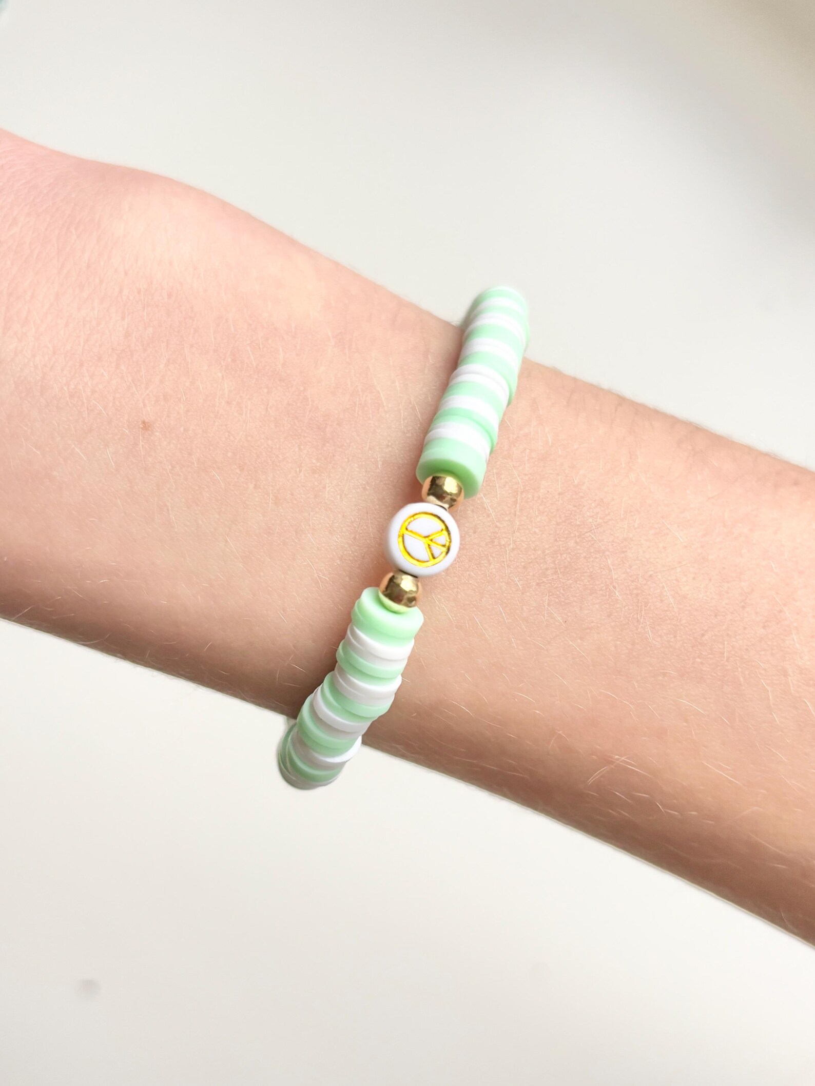 Preppy Green and White Peace Sign Clay Bead Bracelet - Etsy