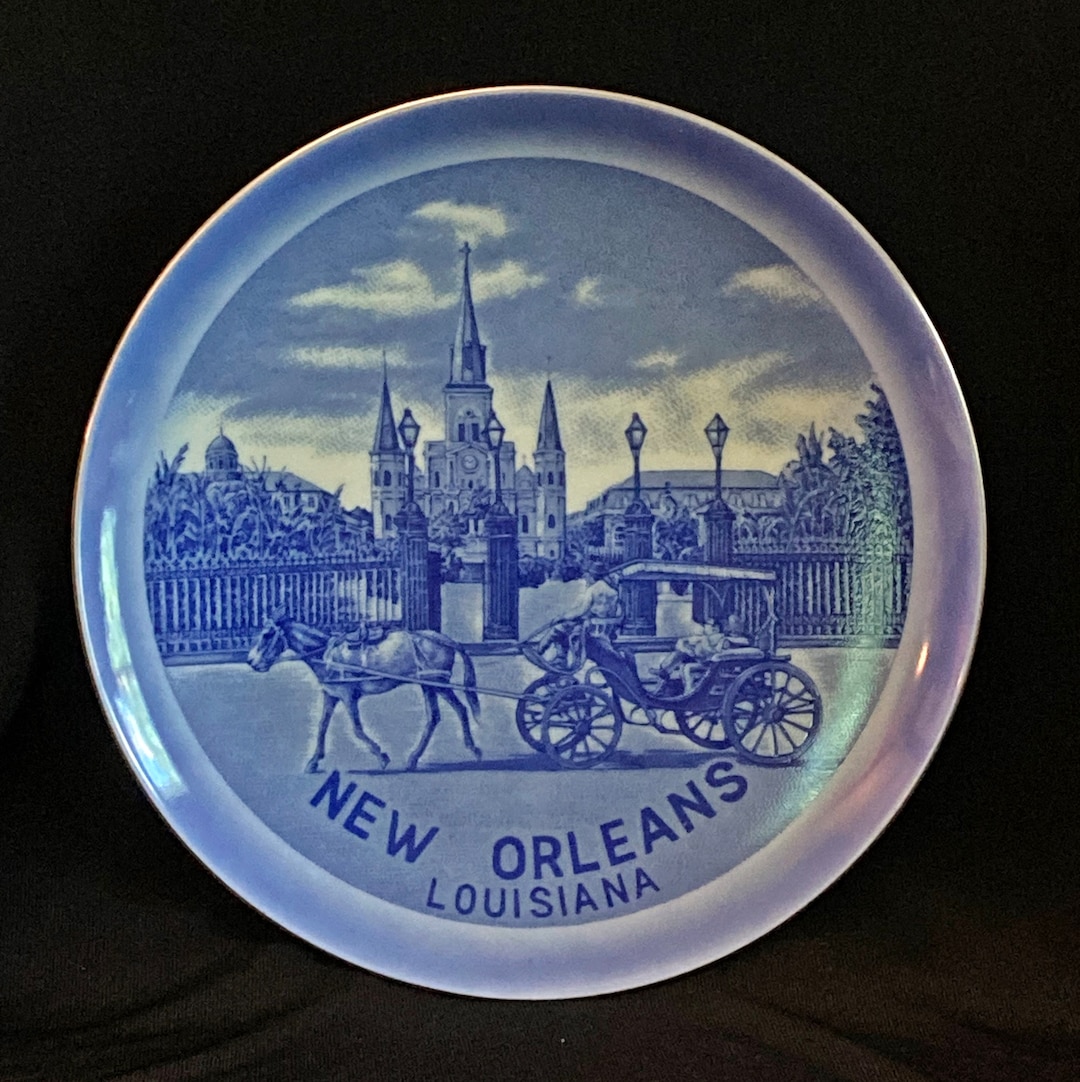 St. Louis Cathedral Souvenir Plate, Jackson Square, New Orleans - Etsy