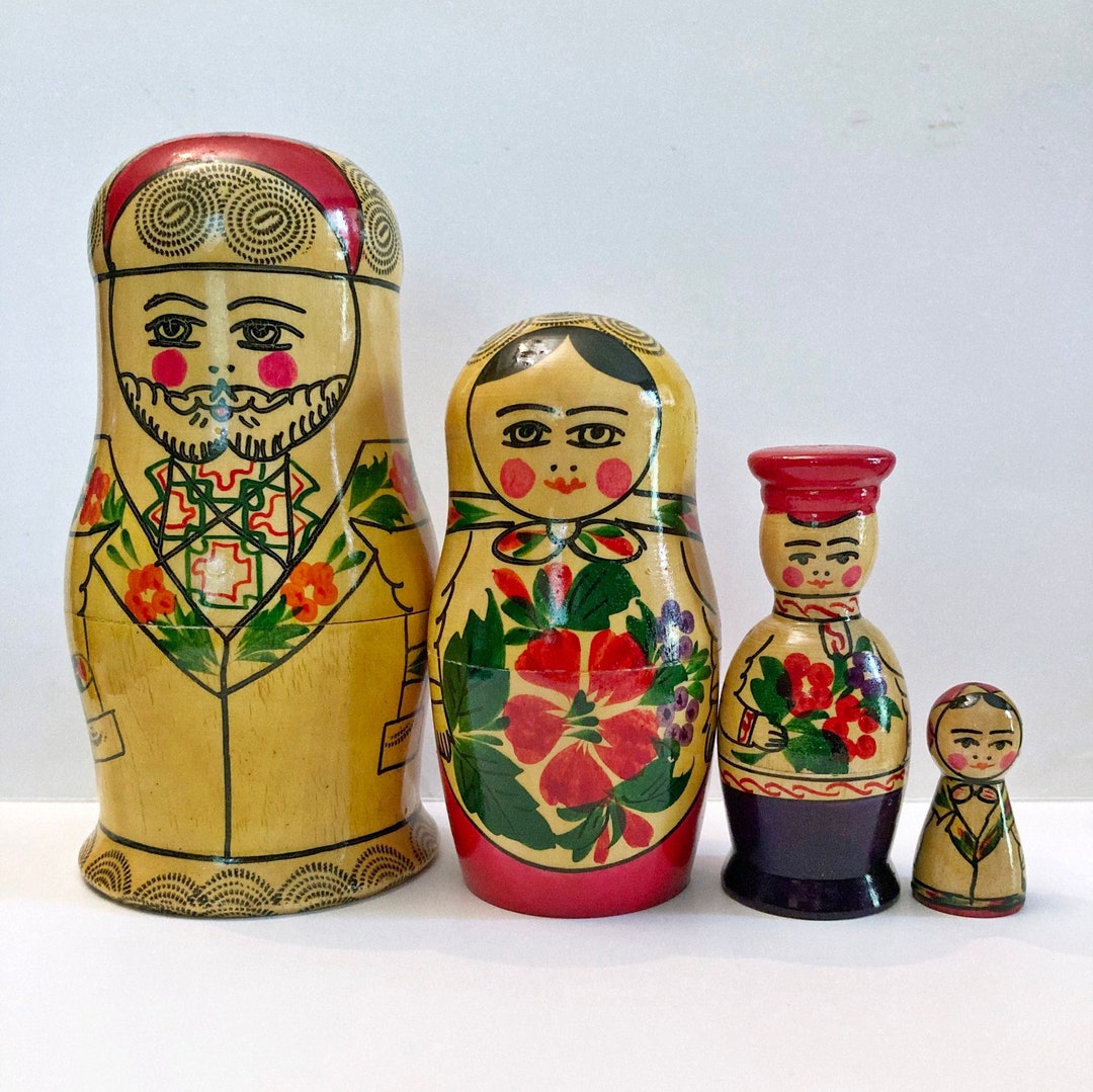 Russian Matryoshka Nesting Dolls, Set of 4, Made in USSR - Etsy