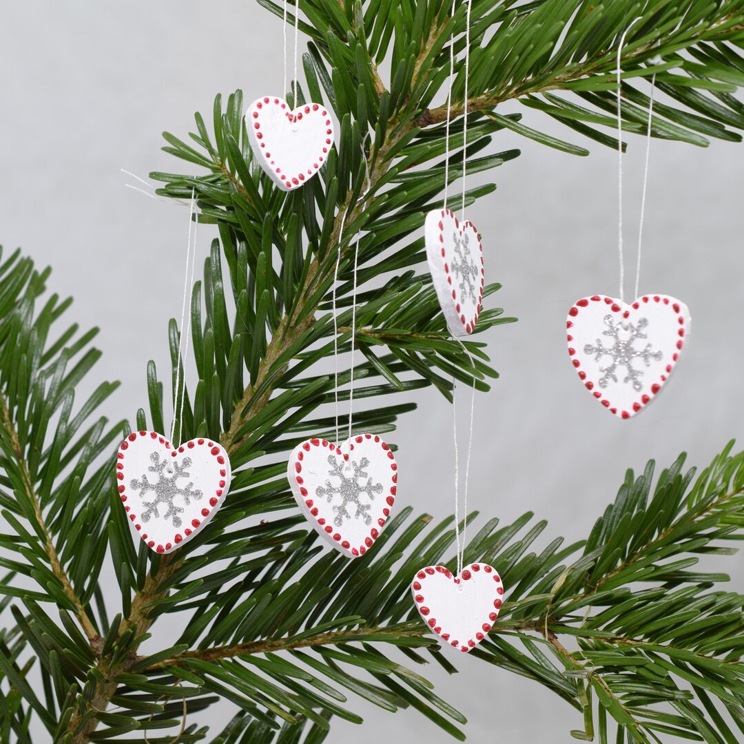 Swedish, Nordic, Scandi Style, Red and White Snowflake Heart ...