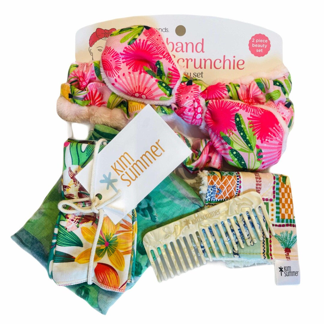 Botanical Gardens Tropical Gift Set With Floral Scarf, Hankies ...
