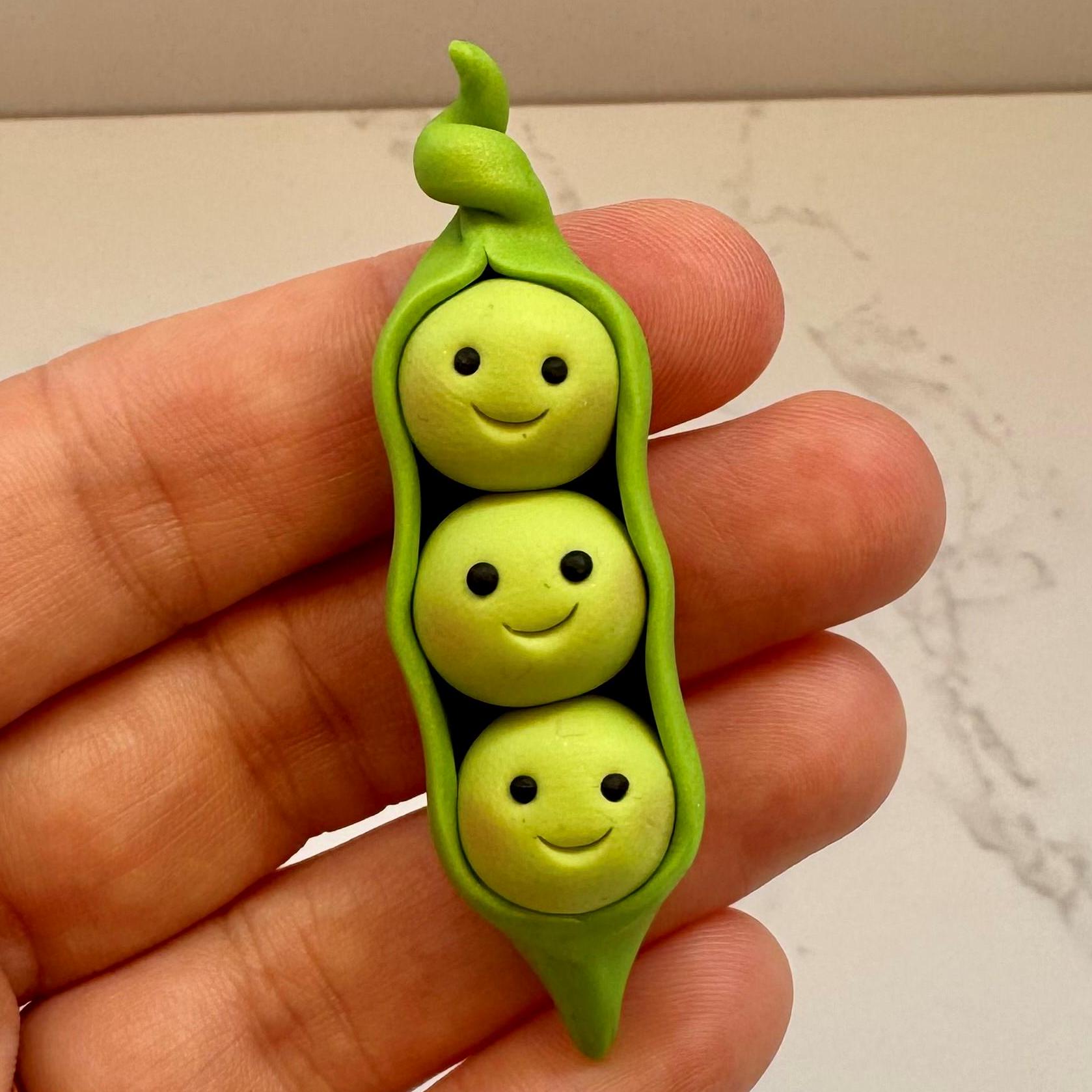 Handmade Polymer Clay Magnet – Clay Fridge Magnet, Cute Gift Ideas, Pea ...