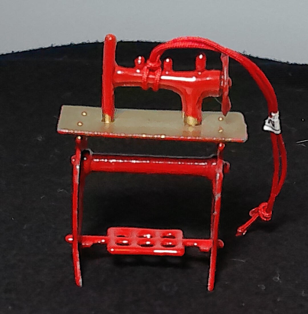 Vintage Red Sewing Machine Miniature Metal Ornament 2" - Etsy