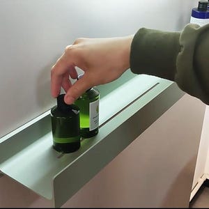 Illuminated Floating Wall Shelf With LED Lights – Customizable Smart ...