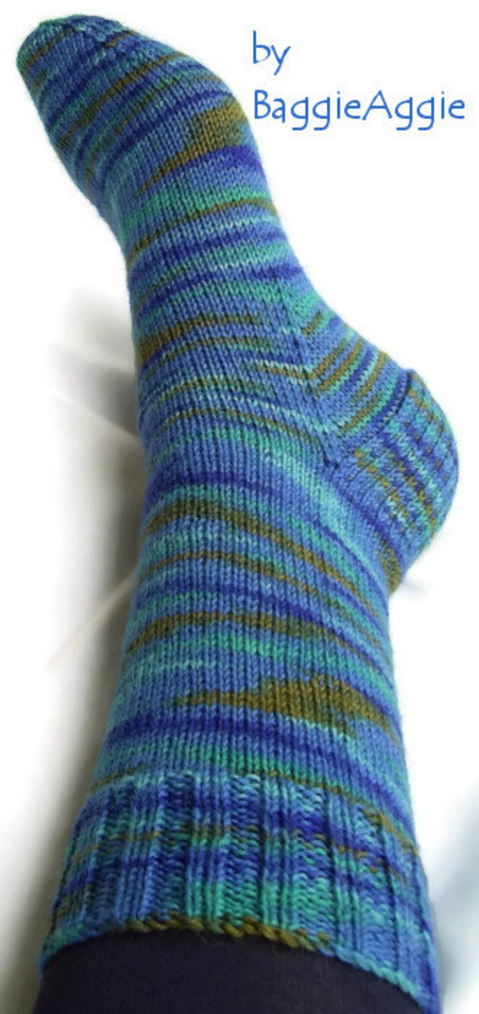 Easy Ladies' Sock Pattern for Instant Download. Top Down - Etsy UK