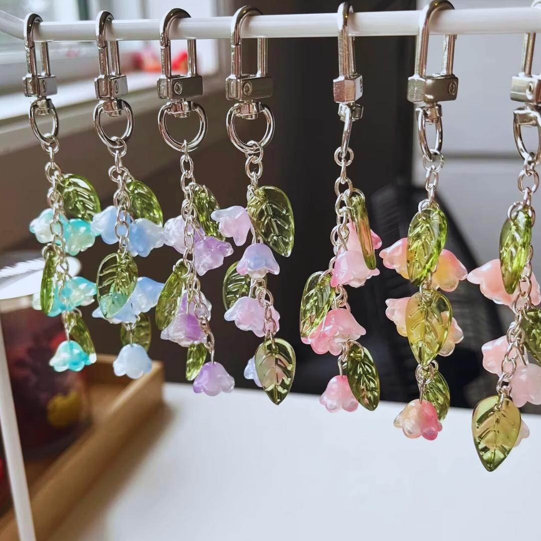 Flower Keychain: Vibrant Floral Bag Charm - Etsy