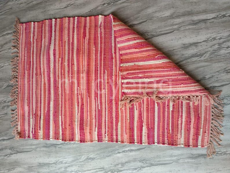 Pretty in Pink: Handwoven 100% Cotton Wool Area Rugs in Multiple Sizes ...