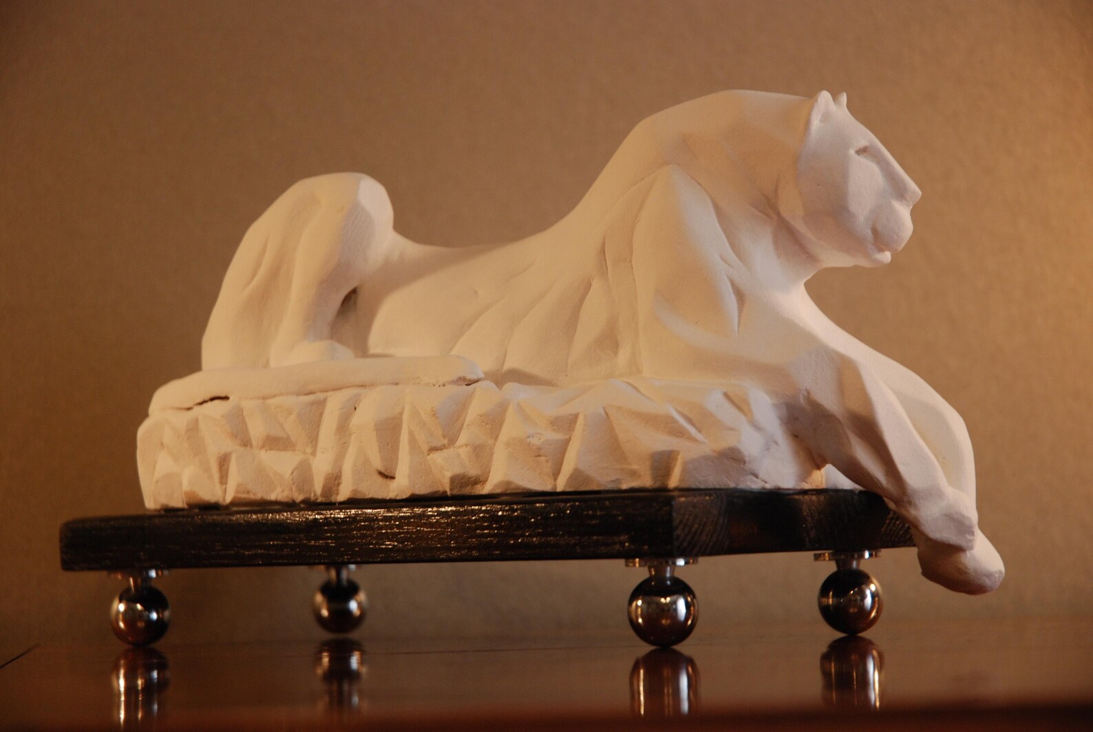 Sculpture of a Reclining Feline - Terracotta - Art Deco Style ...