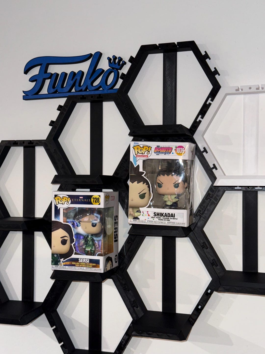 Funko Pop Modular Display Shelf - Locking Wall Shelf Funko Pop Display ...