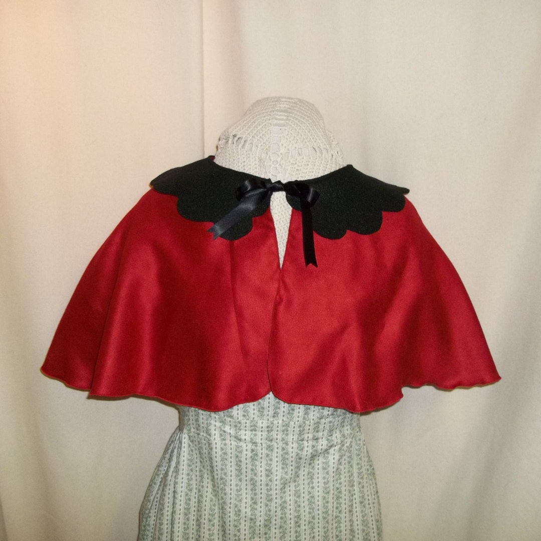 Red and Black Capelet- Suede Costume Cape - Etsy