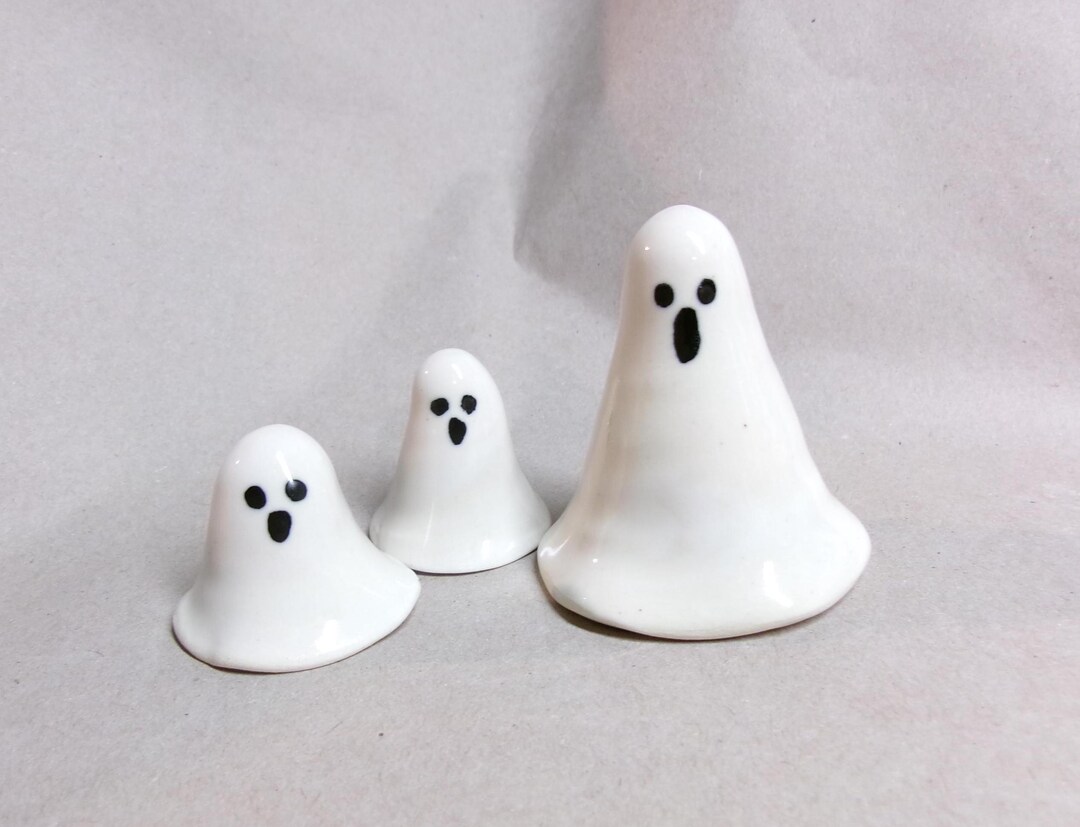 Handmade Pottery Ghost Set – Spooky Halloween Decor - Etsy