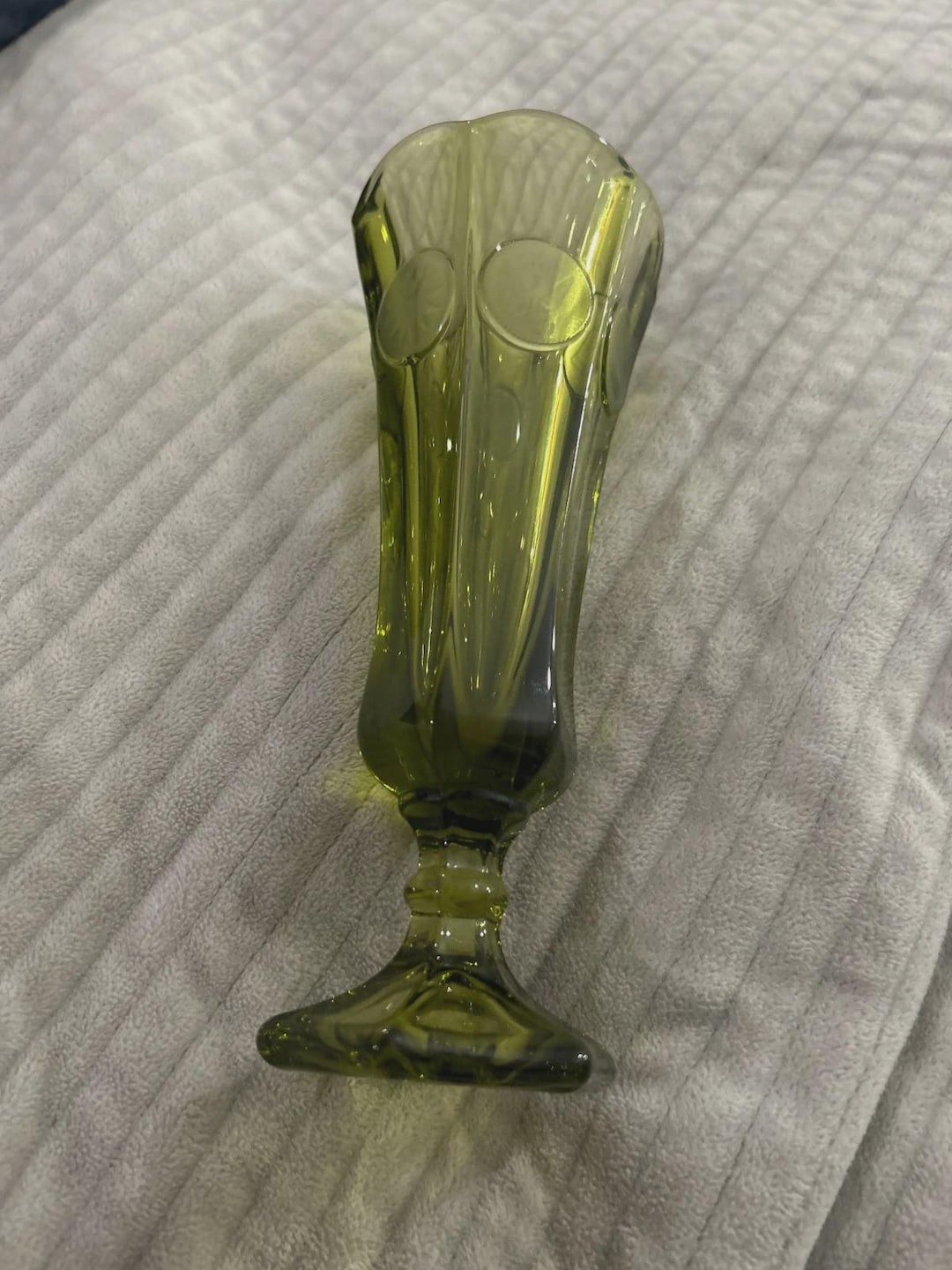 Vintage MCM Fostoria Green Coin Dot Vase - Etsy