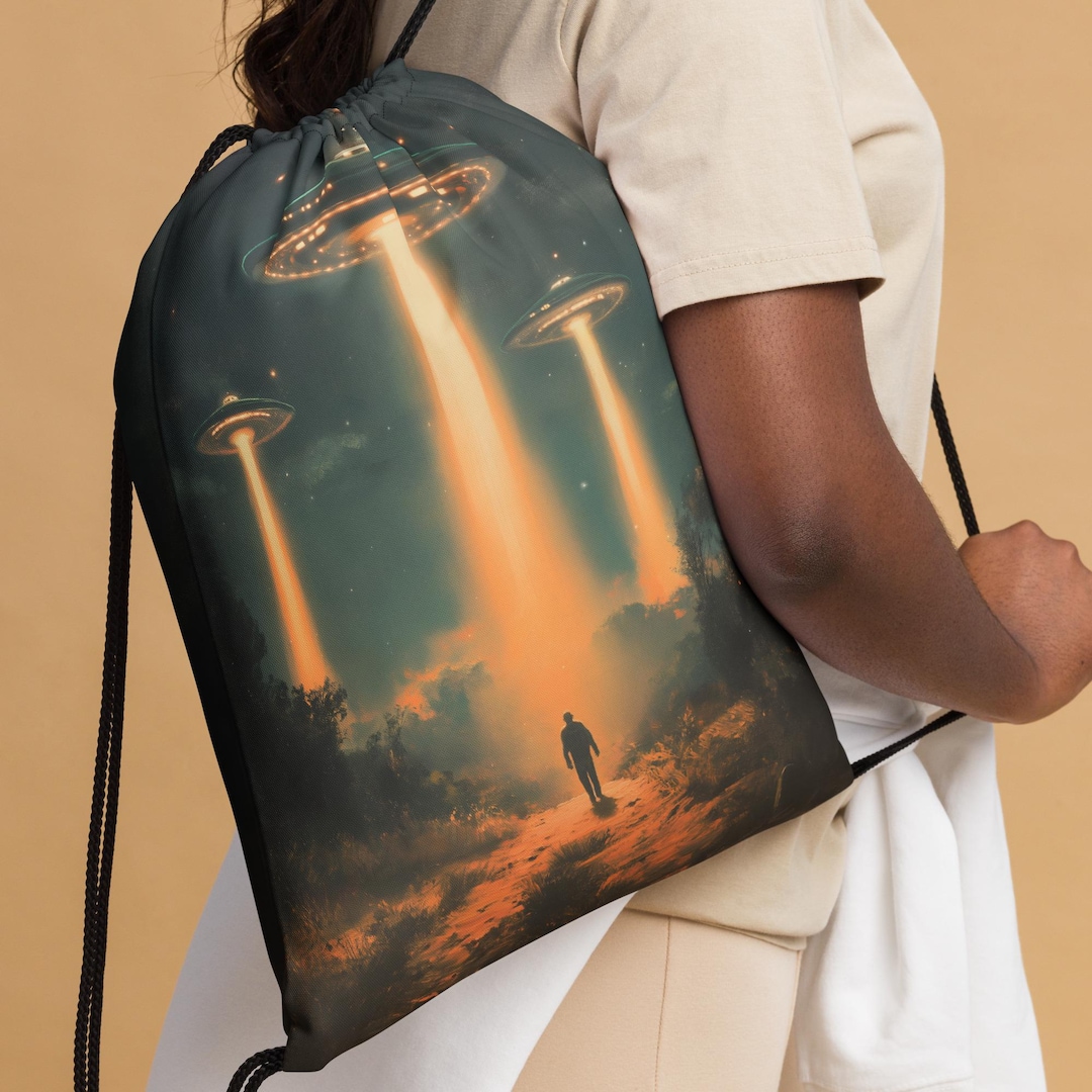 Alien Abduction Drawstring Bag – Retro 80s UFO Print, Vaporwave Gym ...