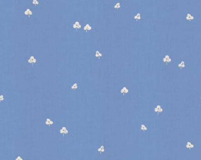 In the Woods - Playful Hare - Green Unbleached Fabric / Cotton and ...