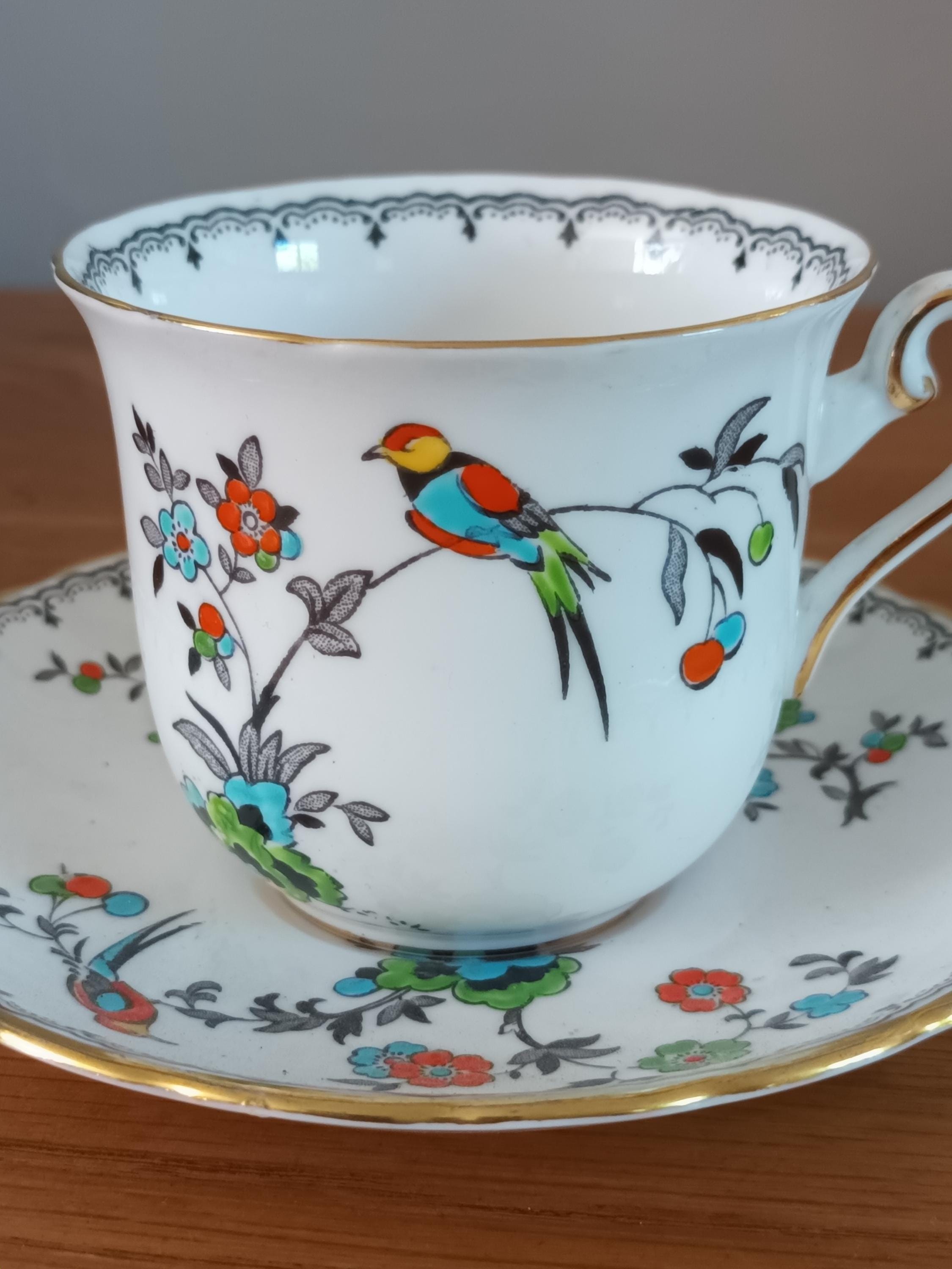 Beautiful Rare Vintage Hand Painted Enamel Tuscan Plant "bird of ...