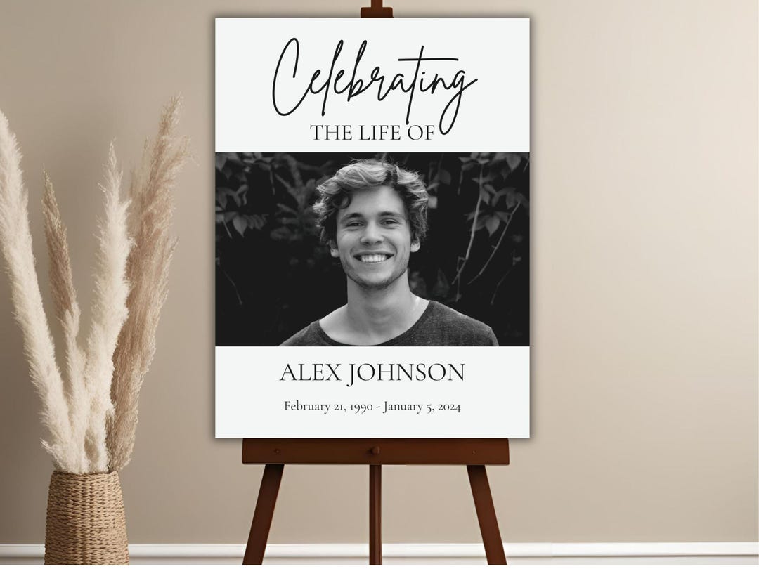 Minimalistic Celebration of Life, Photo Funeral Welcome Sign ...
