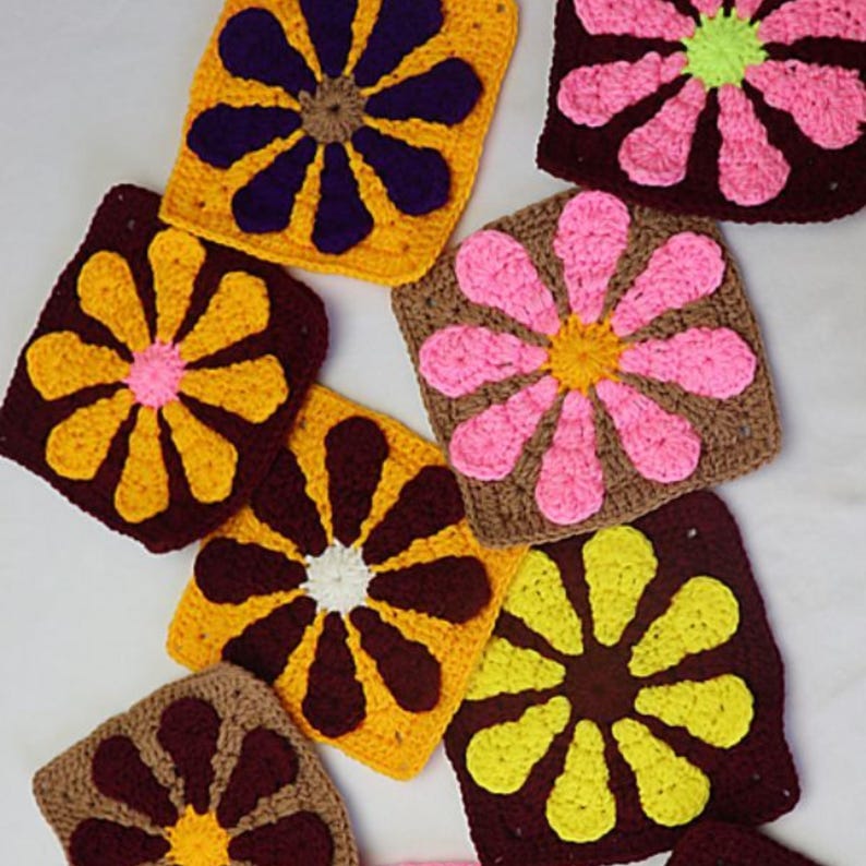 Retro Daisy Granny Square Crochet Pattern: 3D Flower PDF Tutorial - Etsy