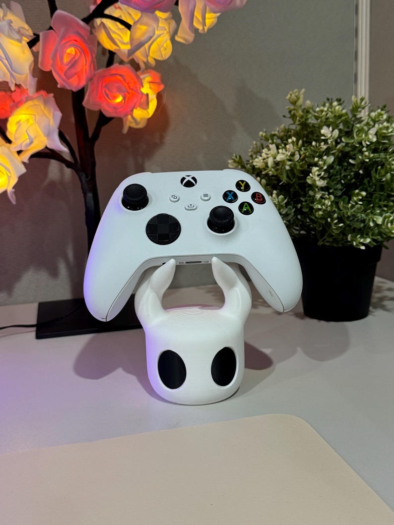 Hollow Knight Controller Stand | Xbox Controller, PS Controller, Indie ...