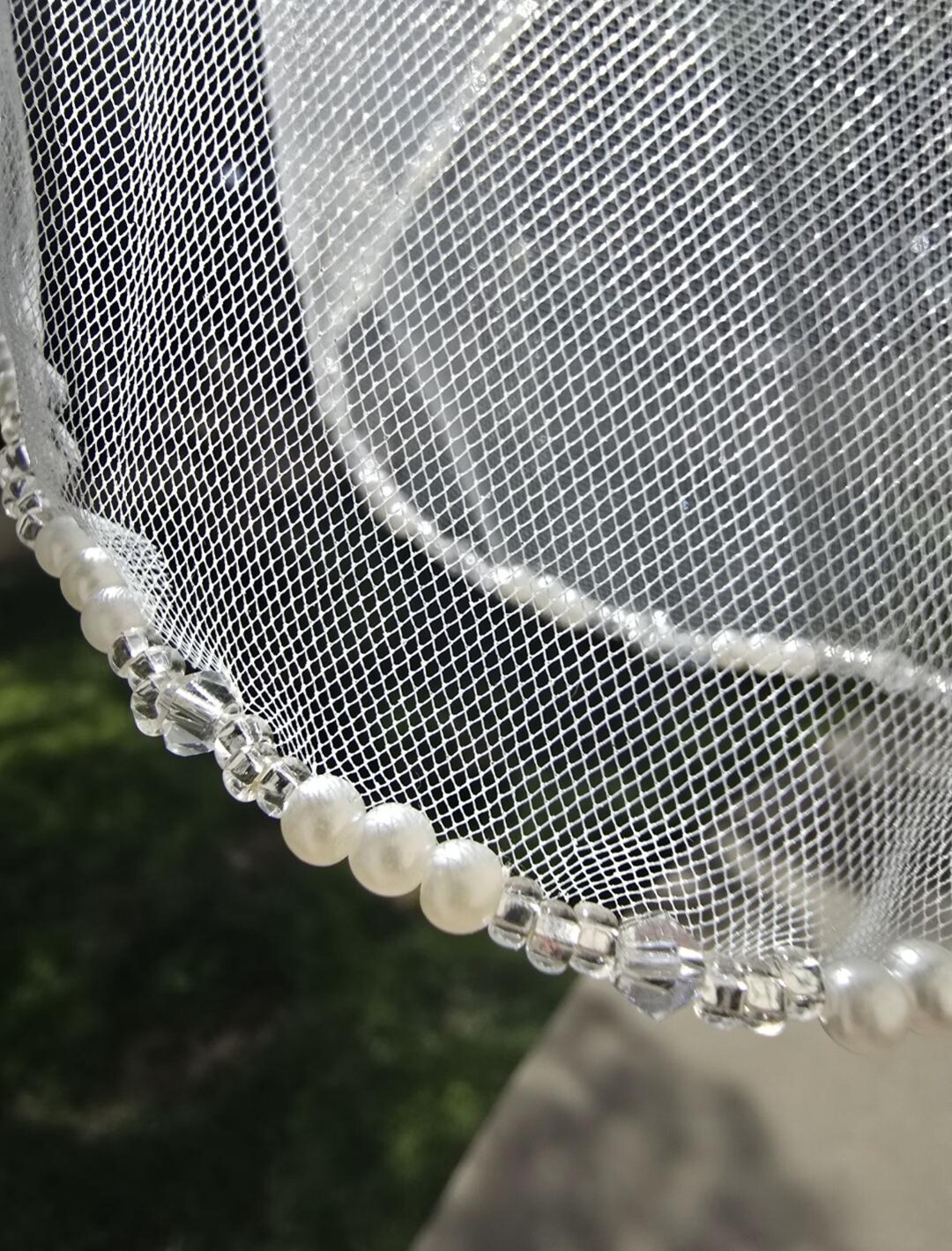 Short Fine Glitter Wedding Veil With Rhinestone and Pearl Beads ...